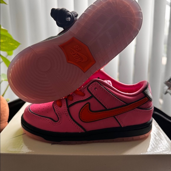 Nike | Shoes | Nike Sb Dunk Powerpuff Girl Pink Size C | Poshmark